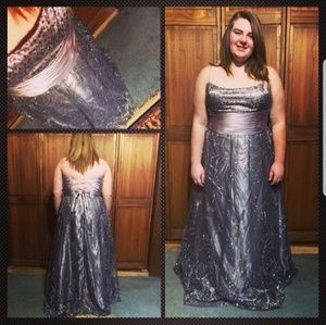 Deb | Dresses | Plus Size Prom Dress | Poshmark